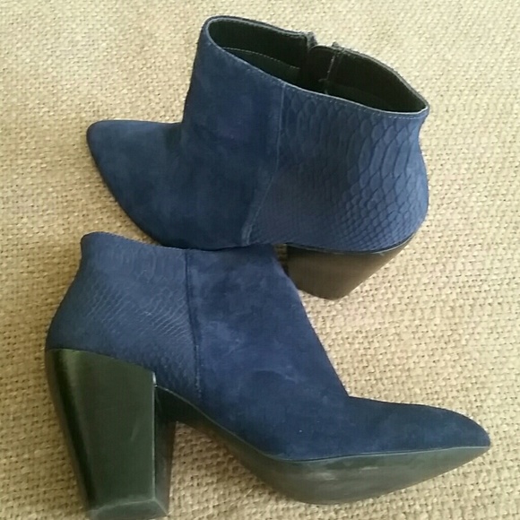 Shoemint | Shoes | Navy Blue Booties | Poshmark